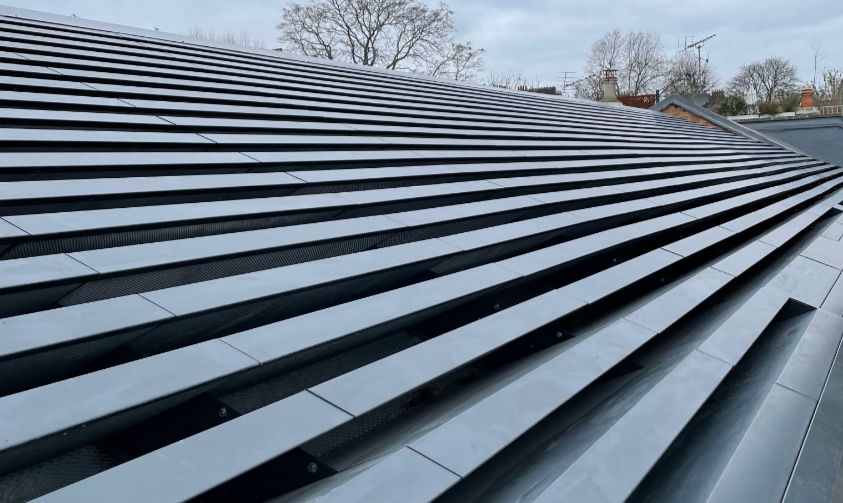 Acoustic Louvre Roof Screen | Kentish Town London | Caice